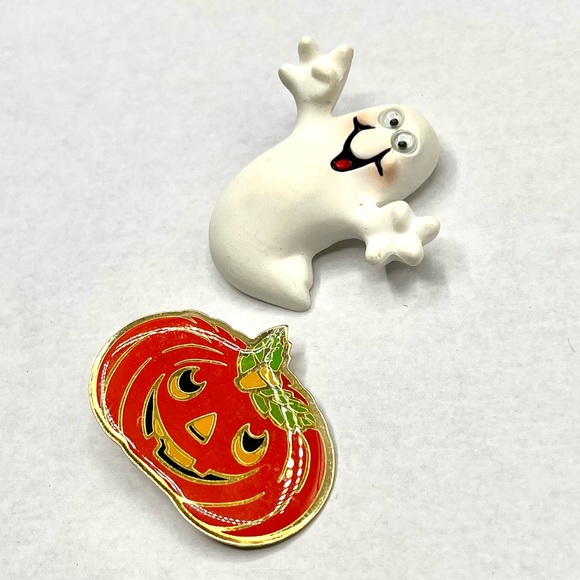 Hallmark | Jewelry | Vintage Halloween Pins Ghost Is Hallmark Enamel ...